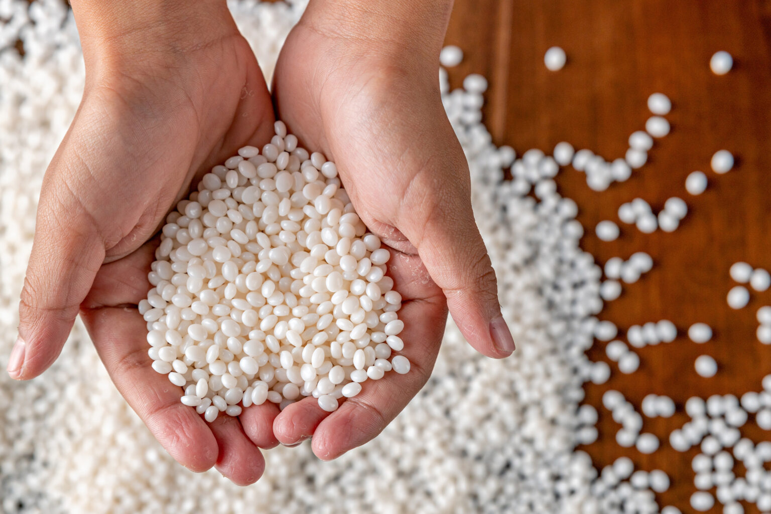 Le rôle du masterbatch dans la production des matières plastiques - JM ...